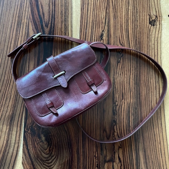 Club Monaco | Bags | Club Monaco Small Crossbody Bag | Poshmark